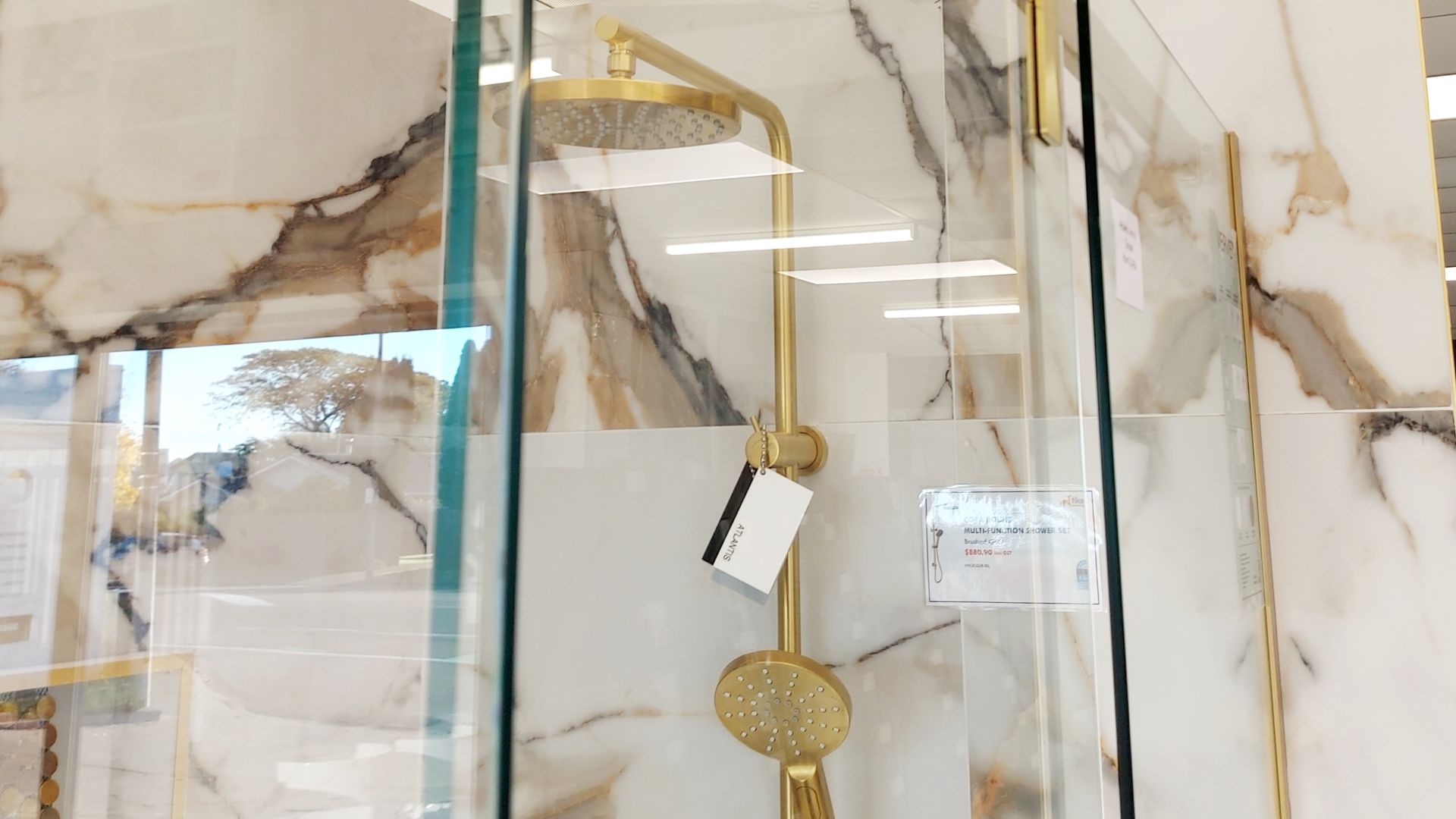 Aurous Calacatta Matt 600x600 » Tile Warehouse