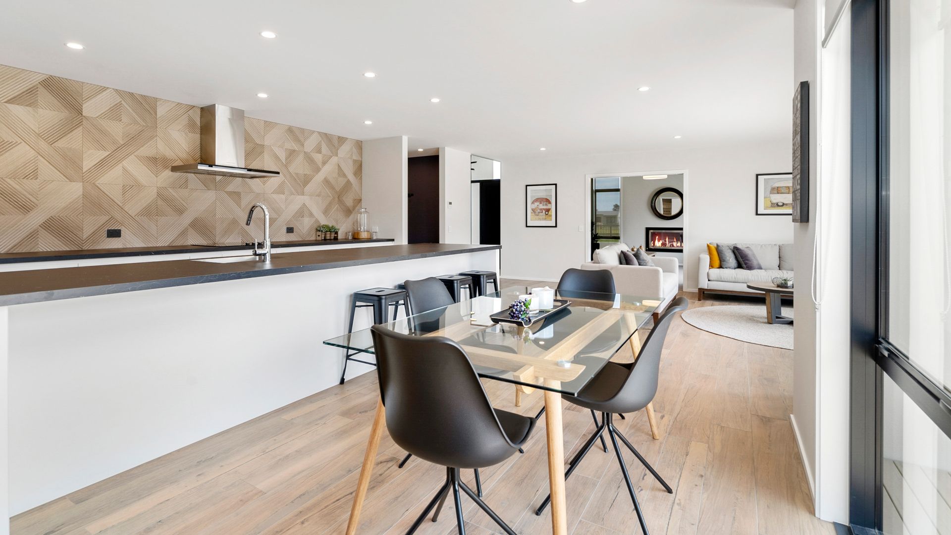 Home » Tile Warehouse